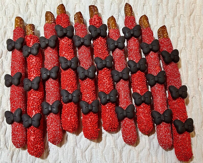 CHOOSE YOUR COLORS Chocolate/white Chocolate Decorated Pretzel Rods ...