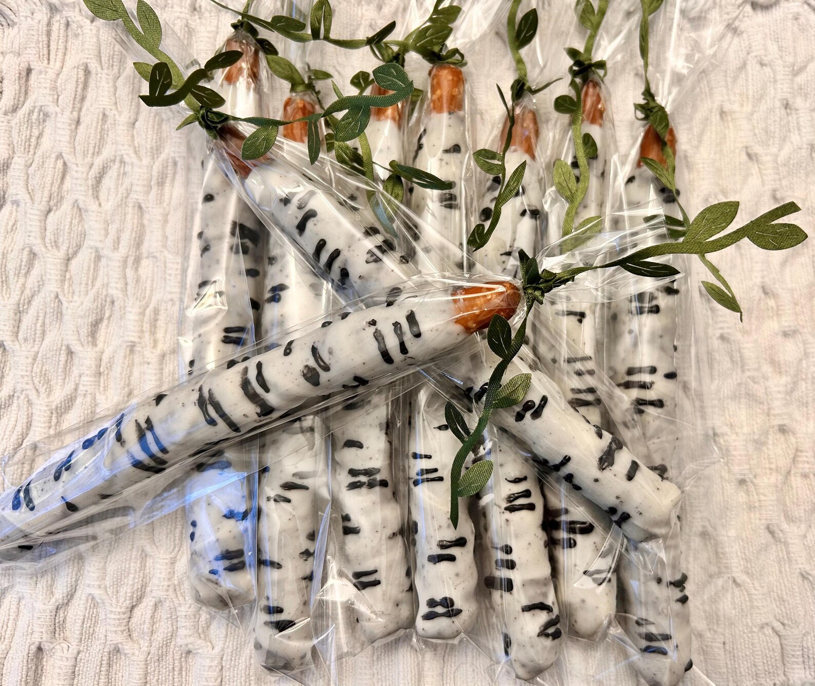 Cookies 'N Cream "birch Tree" Inspired Pretzel Rods (2 Dozen) - Etsy