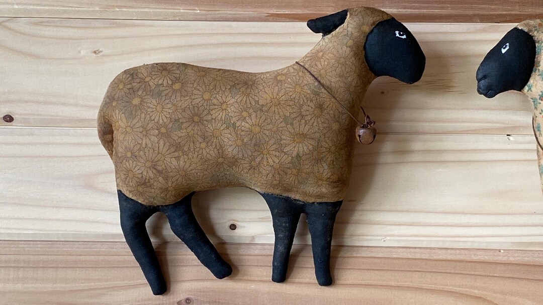 Primitive Stuffed Daisy Calico Sheep Doll - Etsy