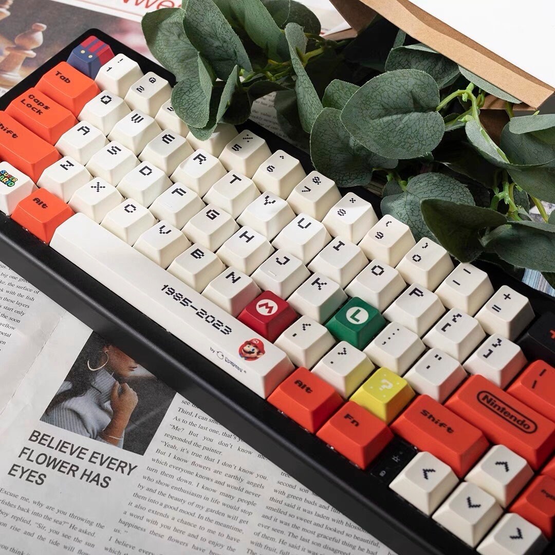 2 DESIGNS Mario Inspired Keycaps PBT 122 Set Cherry Profile for ...