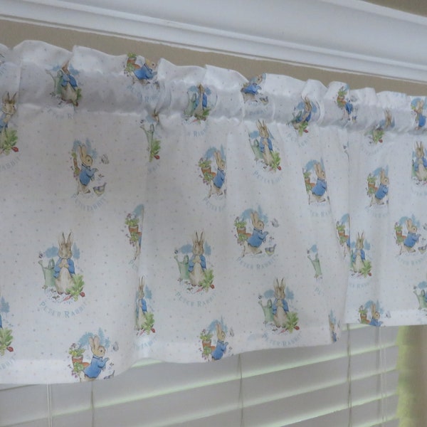 Baby Nursery Valance - Etsy