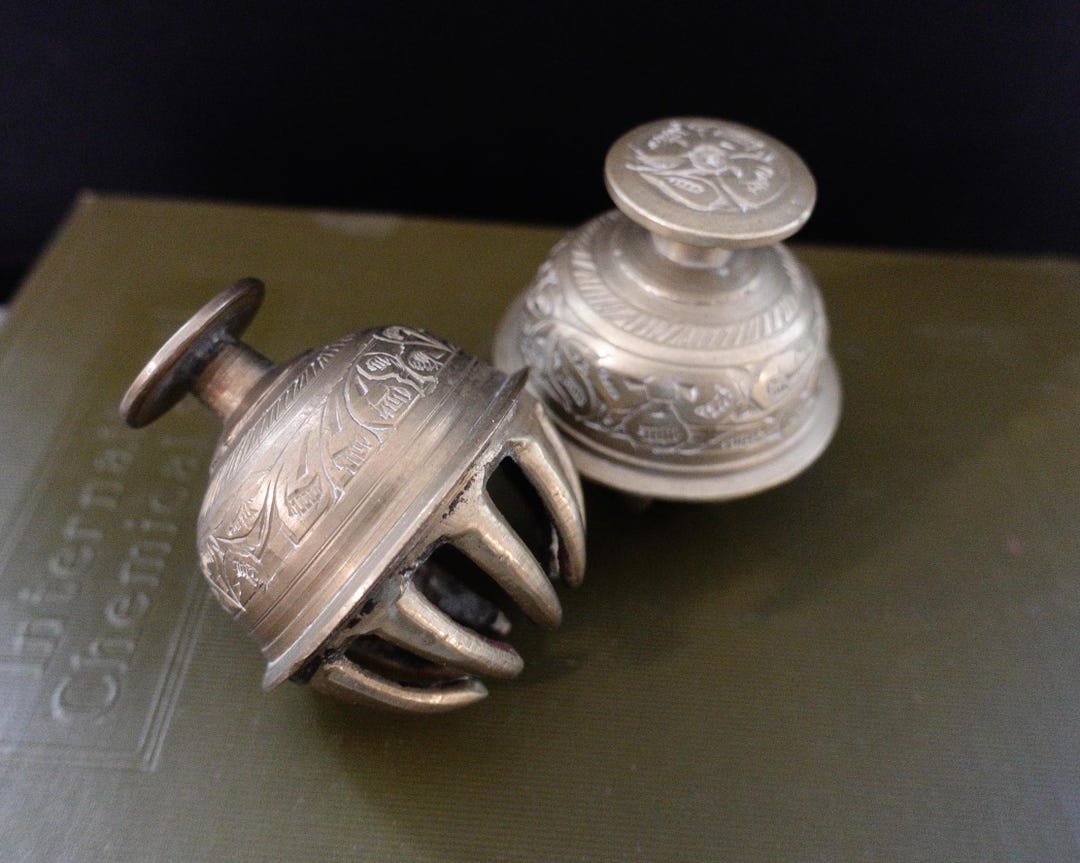 Vintage Etched Brass Bells, Elephant Claw Bells, Indian Bells Set of ...
