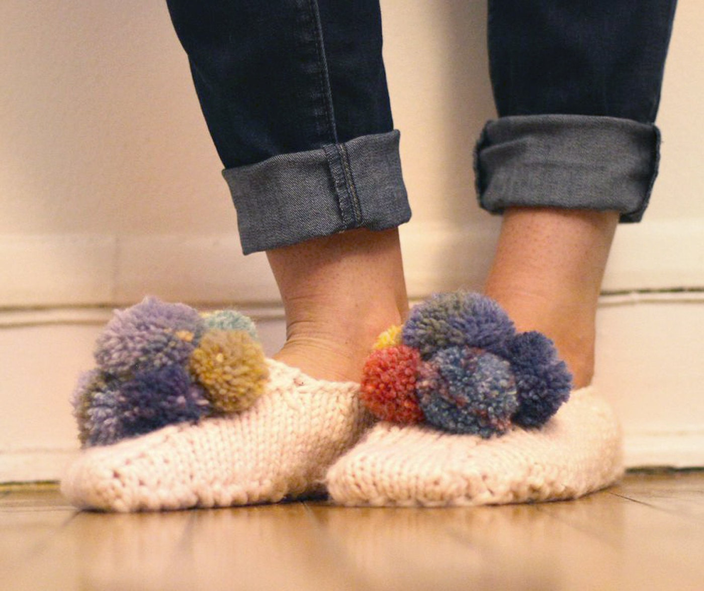 Pom-a-rama Slippers Knitting Pattern Pdf - Fun Pom Pom Slipper Socks ...