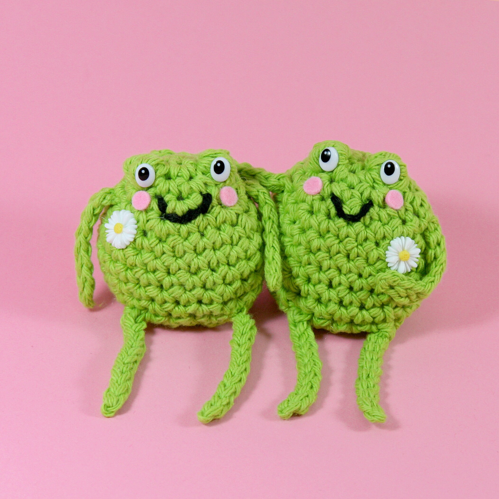 Cute Little Frog - PDF Crochet Pattern - Twinkie Chan - Amigurumi Toad ...