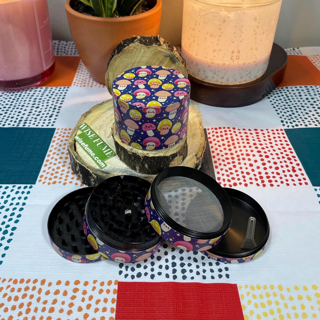 2.5 Inch Mushroom Sky Star Cartoon Animal Herb Grinder 63mm Aluminum ...