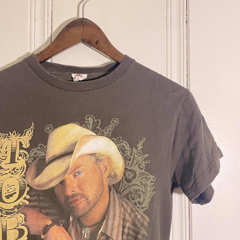 Toby Keith 2000's Tour Tee - Etsy