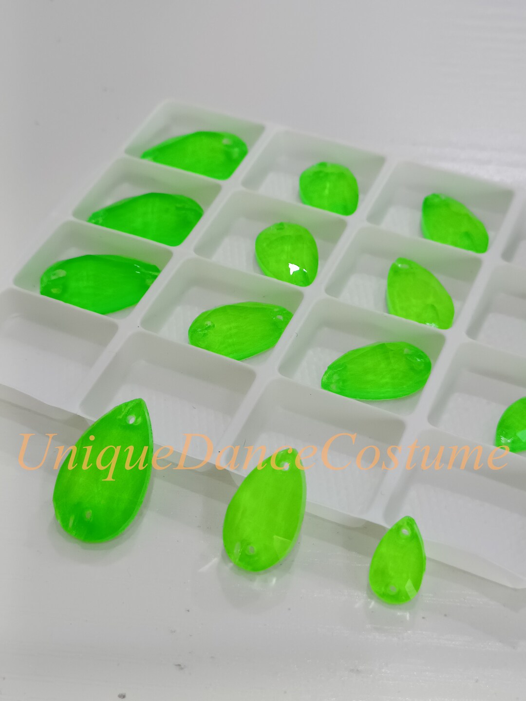 Sew on Flatback Plastics Gems,green ,pear Drop, 7x12mm 11x18mm Sew on ...
