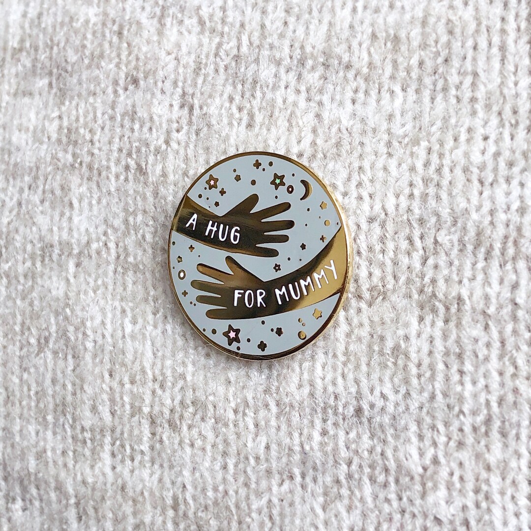 A Hug FOR Mummy Enamel Pin Badge for Mother's Day - Etsy