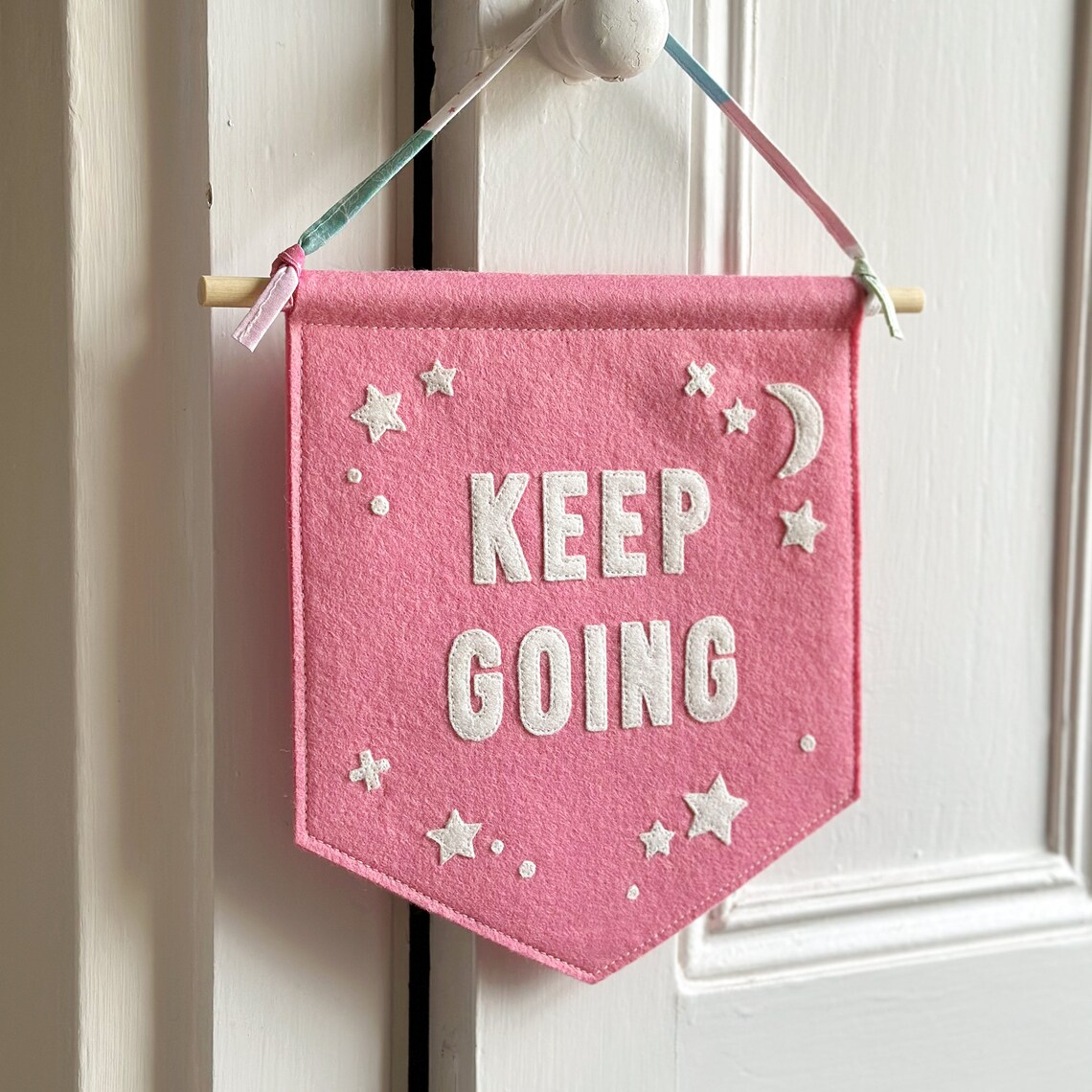 Keep Going Positivity Banner Craft Kit, Positive Message Sewing Kit ...