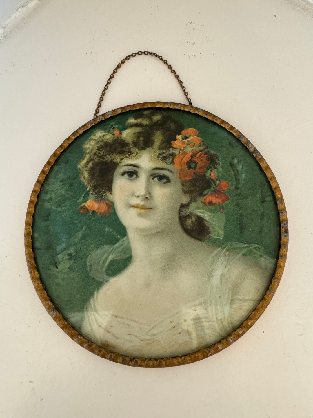 Beautiful Antique Flue Frame of a Victorian Lady - Etsy