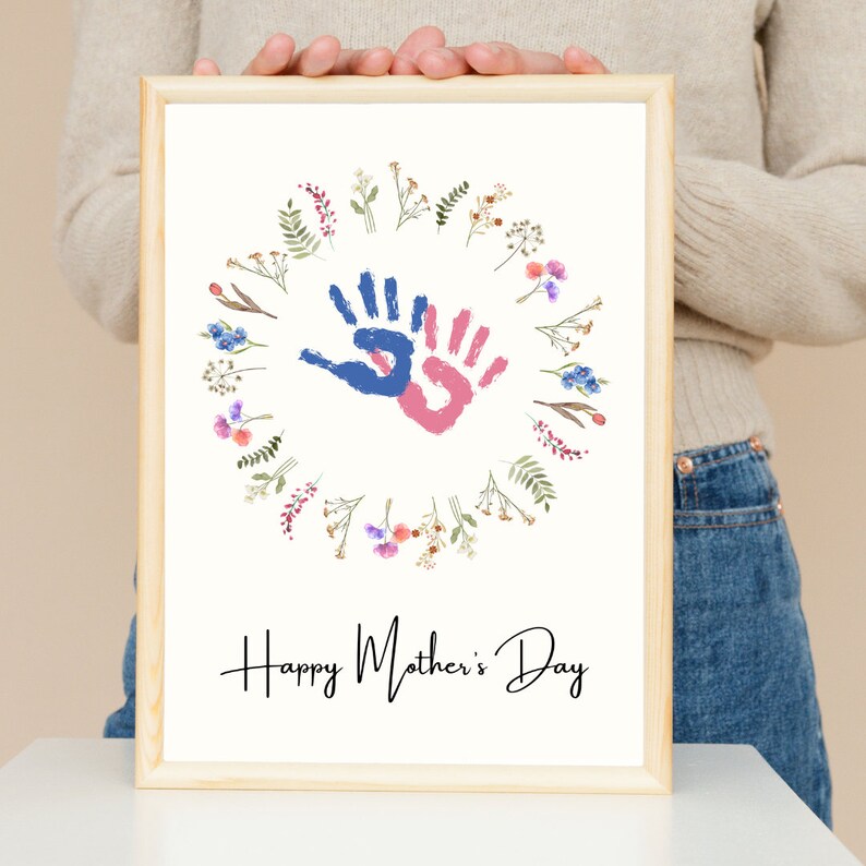 Mother's Day Craft Floral Wreath Handprint Art Wildflowers Footprint ...
