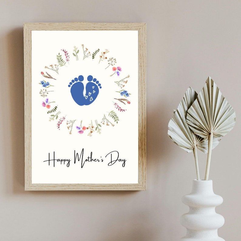 Mother's Day Craft Floral Wreath Handprint Art Wildflowers Footprint ...