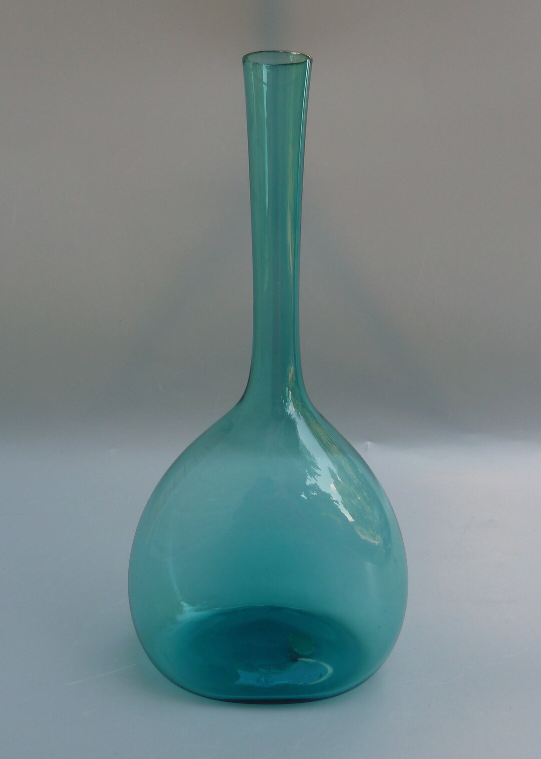 Arthur Percy Glass Vase, Gullaskruf Sweden, Swedish Art Glass ...