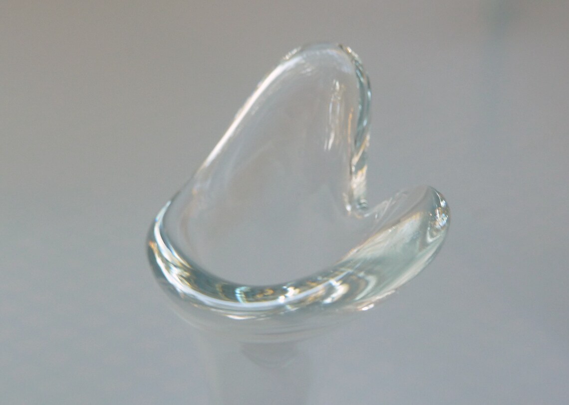 Vintage Vas Vitreum Glass Gloria Vase Orchid Smoke, Controlled Bubble ...