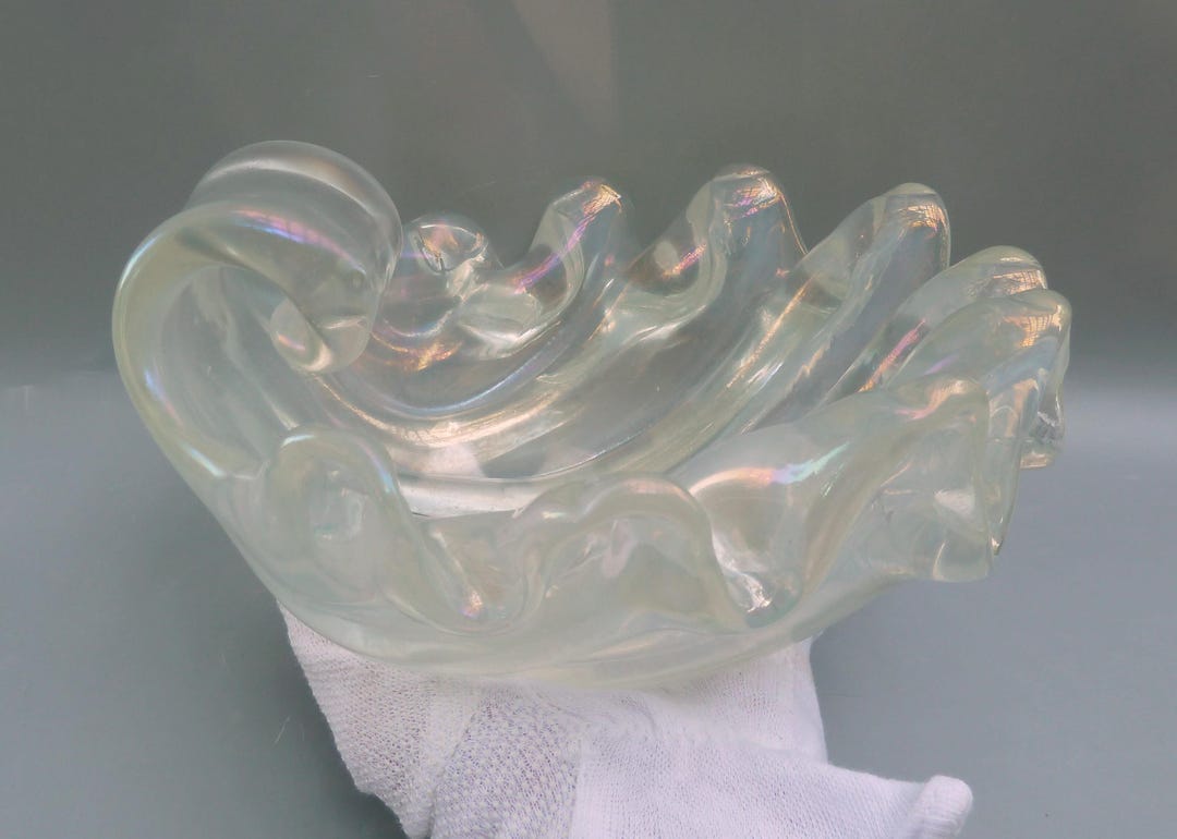 Ercole Barovier Iridescent Conch Shell Bowl, Barovier & Toso Shell ...