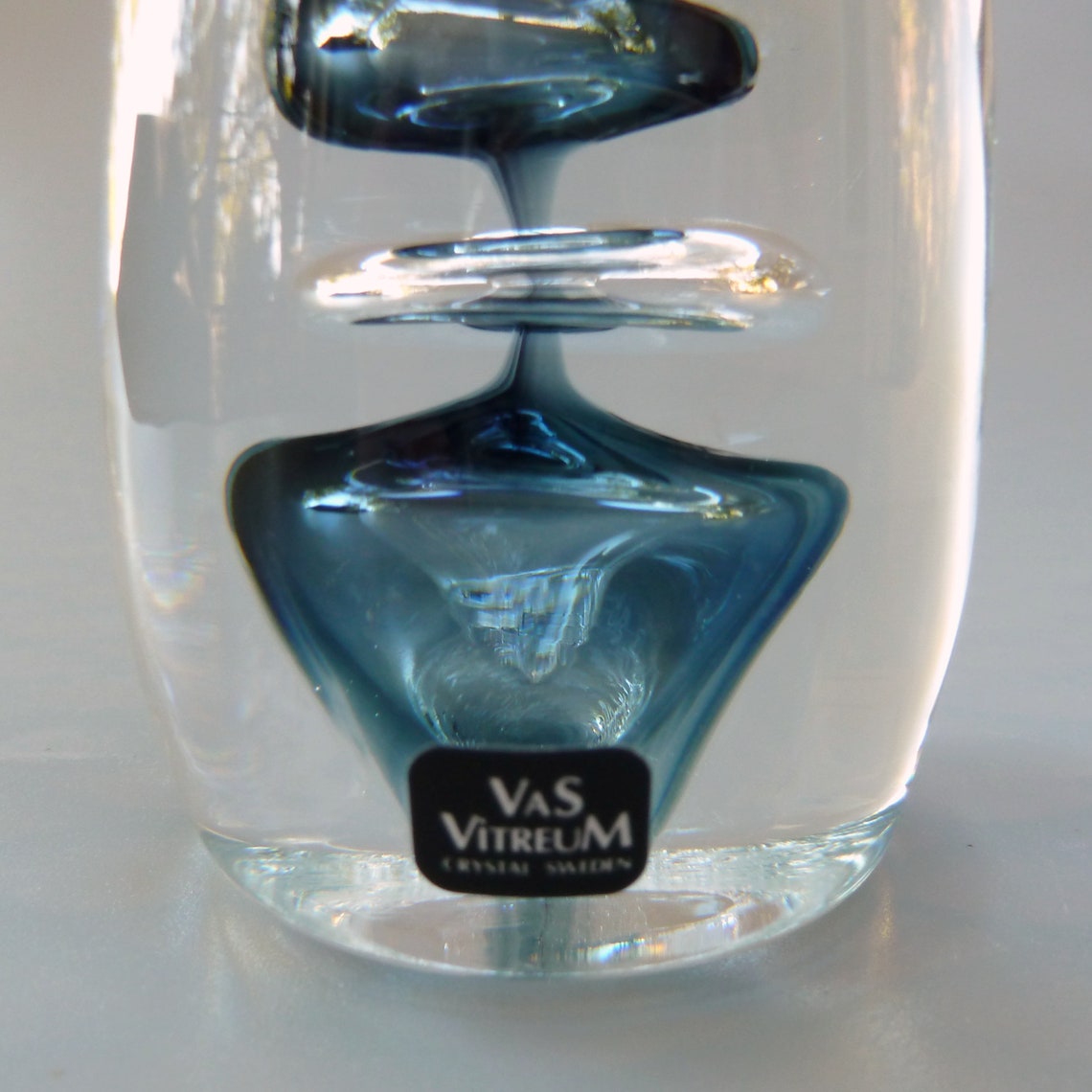 Vintage Vas Vitreum Glass Gloria Vase Orchid Smoke, Controlled Bubble ...