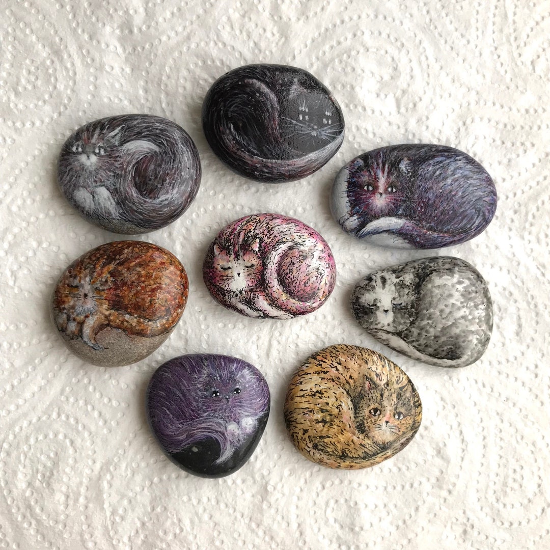 Hand Painted Stone Cat Paperweight Accent Stone Small Ornament Cat ...