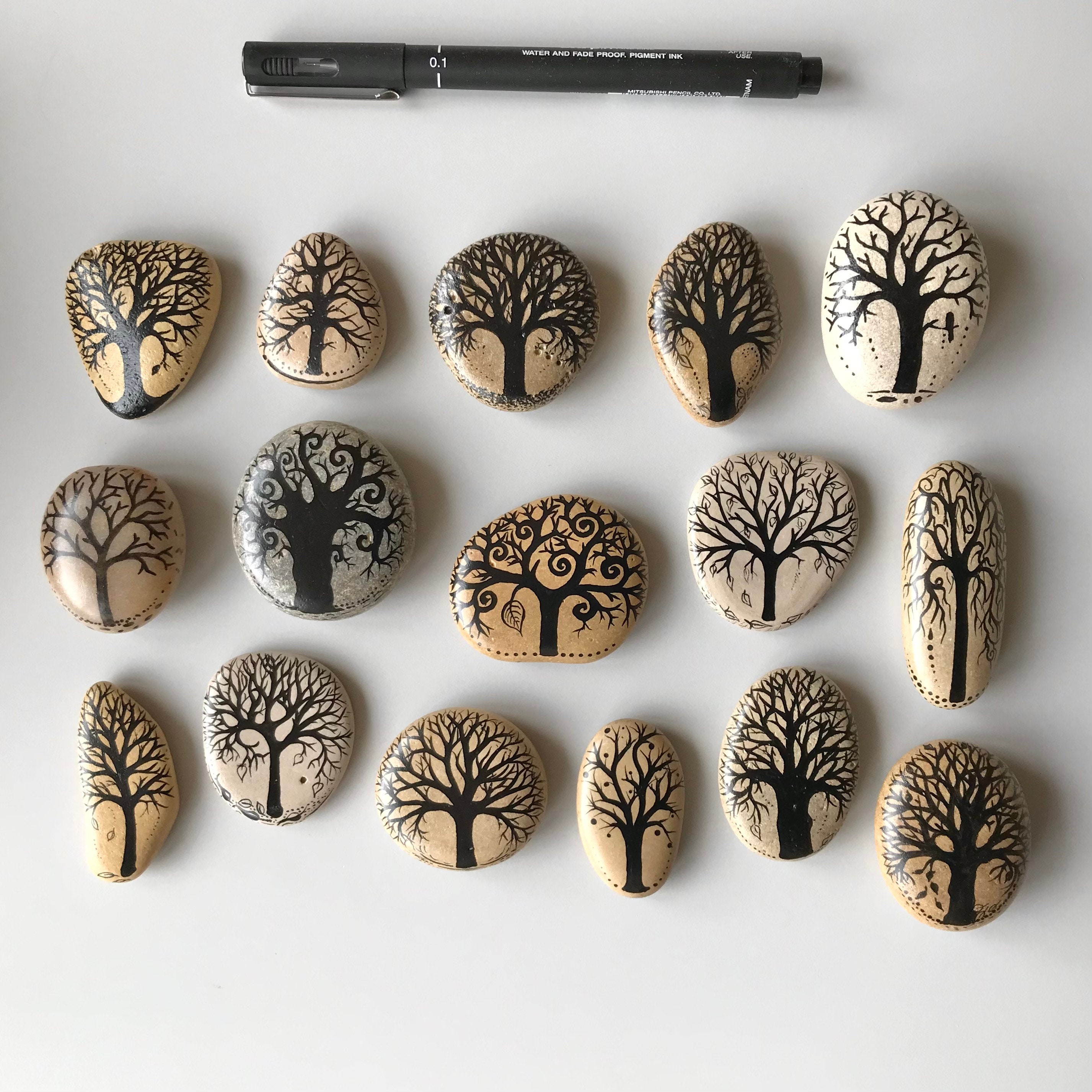 Hand Painted Tree on Natural Stone Tree of Life Painted Stone Ornament ...