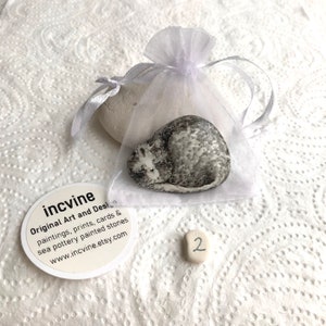 Hand Painted Stone Cat Paperweight Accent Stone Small Ornament Cat ...