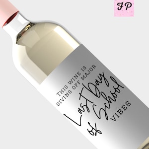 Summer Break Vibes Wine Label - FUNNY End of Year Teacher Gift ...