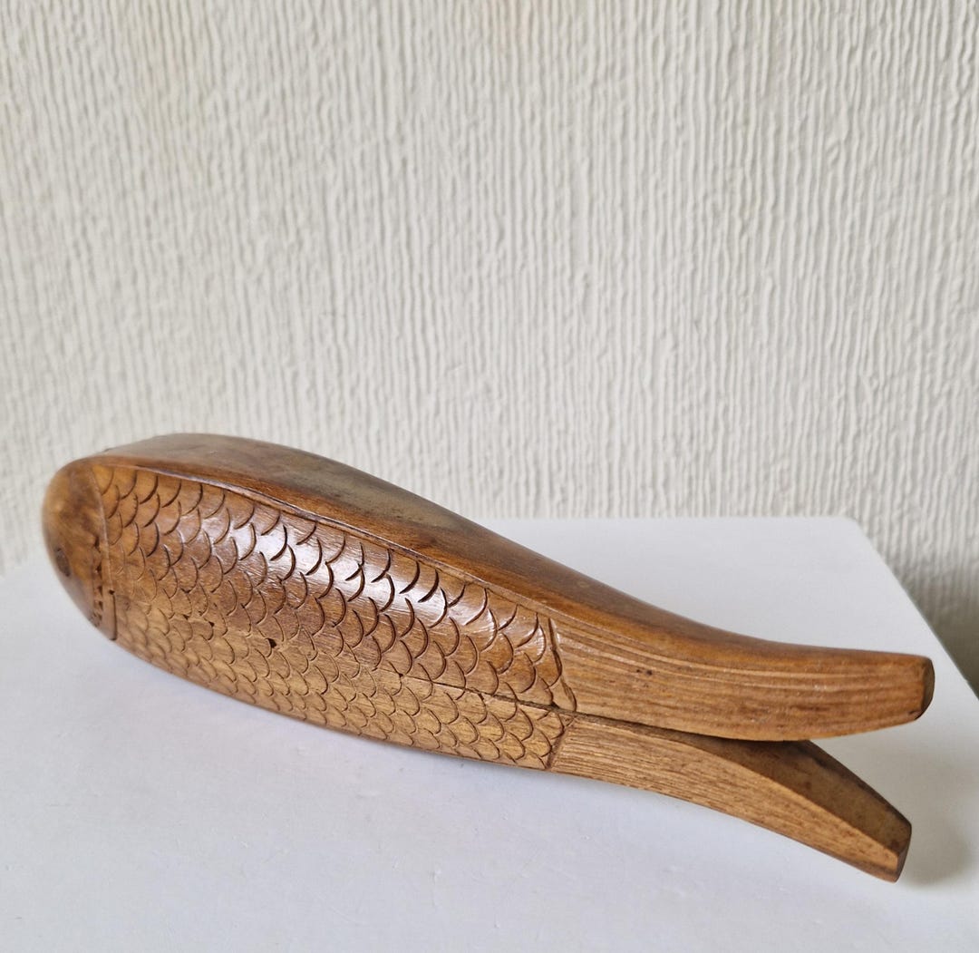 Rustic Hand Carved Art Wooden Fish Nutcrackers Vintage Treen Novelty ...