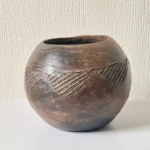 Antique Zulu Ukhamba Beer Pot: South African Geometric Clay Vessel - Etsy