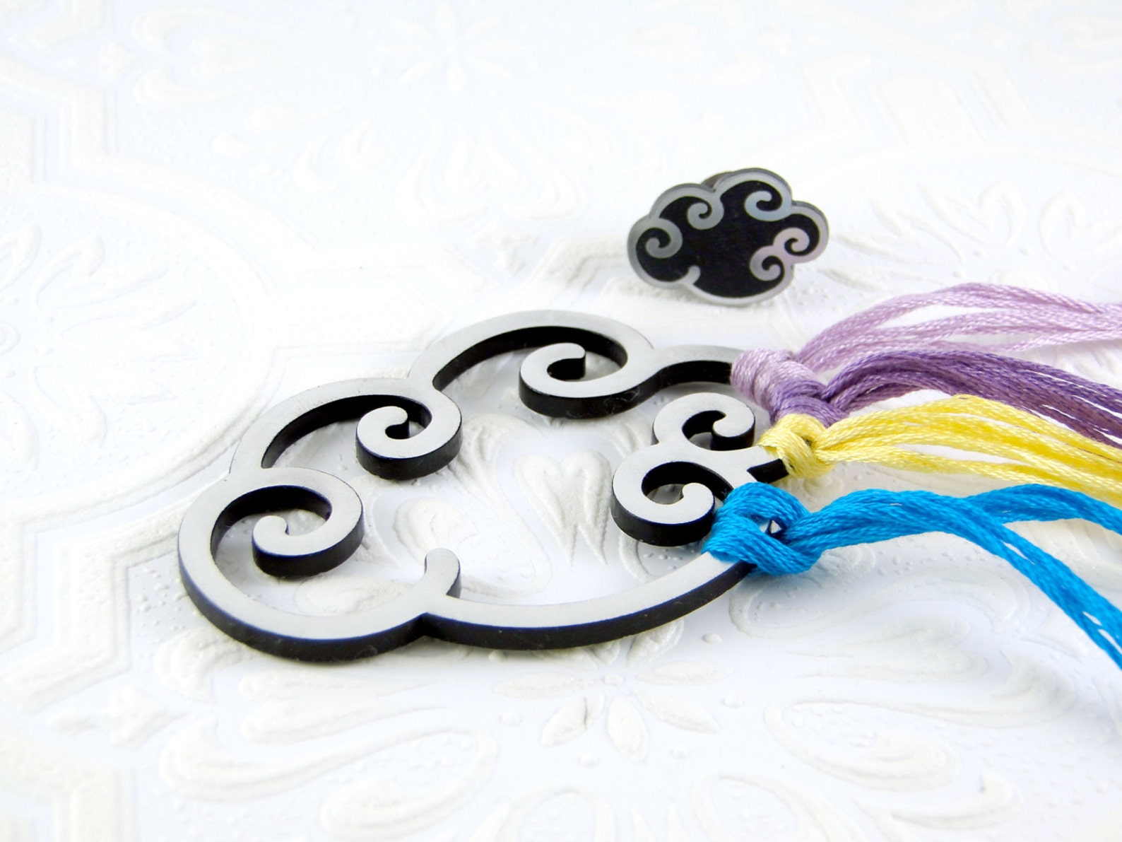 Cloud Floss Organizer in Silver Acrylic - Etsy