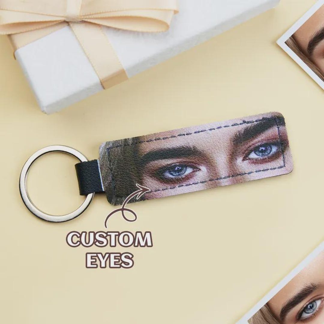 Custom Eyes Leather Keychain Personalized Photo Accessory Unique Couple ...