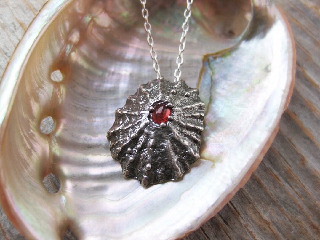 SUNBURST Limpet Shell Set With Faceted Red Sapphire Sterling Silver ...
