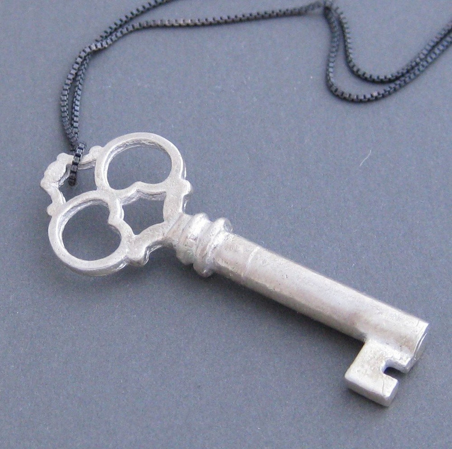 Large Skeleton Key Necklace Solid Silver - Etsy