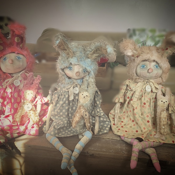 Primitive Rabbit - Etsy