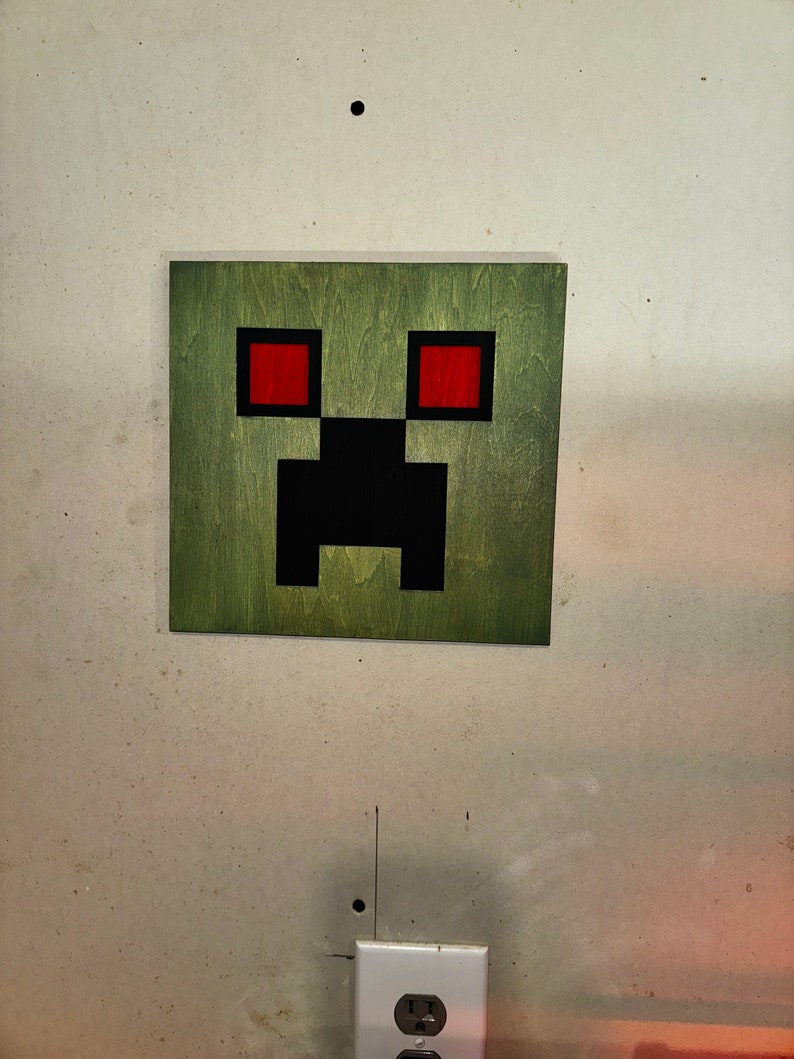 3D Layered Minecraft Creeper Face Art Laser-cut Wood, Hand-stained ...