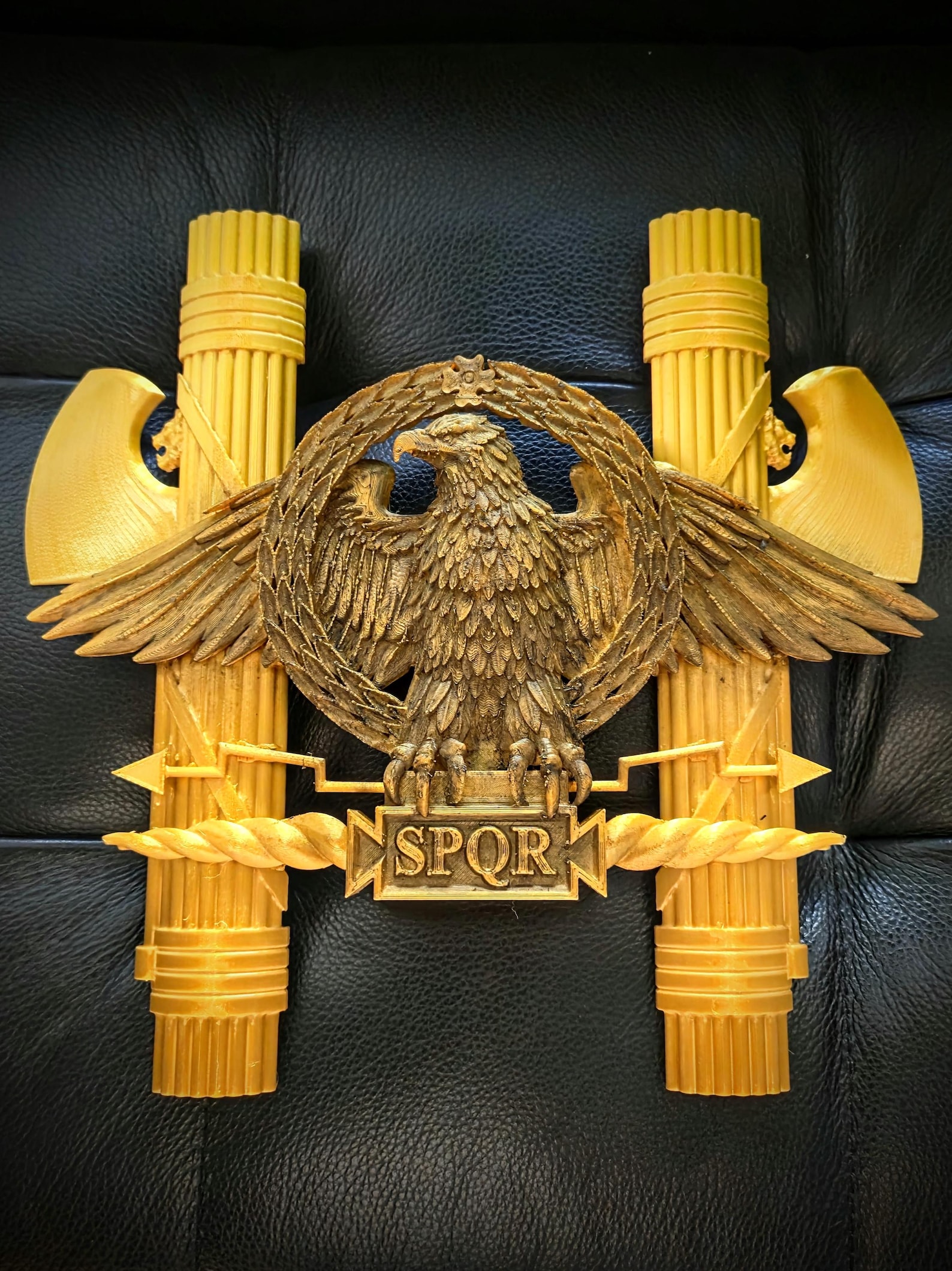 Roman Standard Fasces Eagle Emblem Insignia S.P.Q.R. Senatus Populusque ...