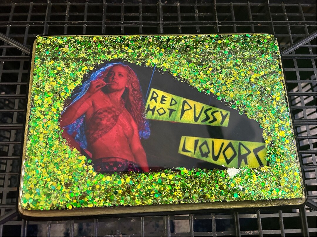 House of 1000 Corpses Liquor Horror Wall Plaque - Etsy