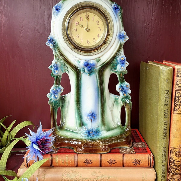 Barbotine Pottery - Etsy