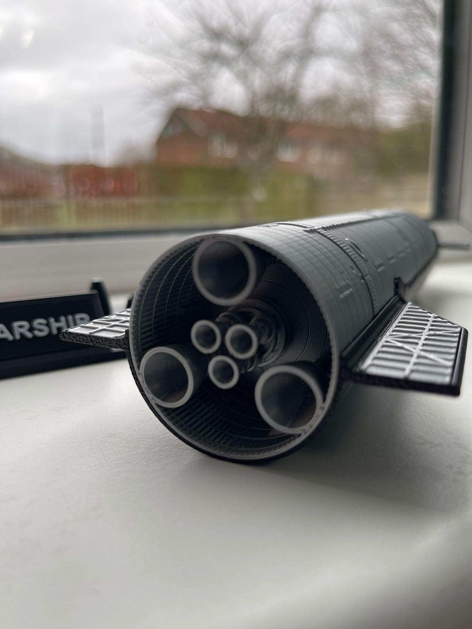 Spacex Starship V2 1:200 Model - With Stand - High Quality - 25CM Tall ...