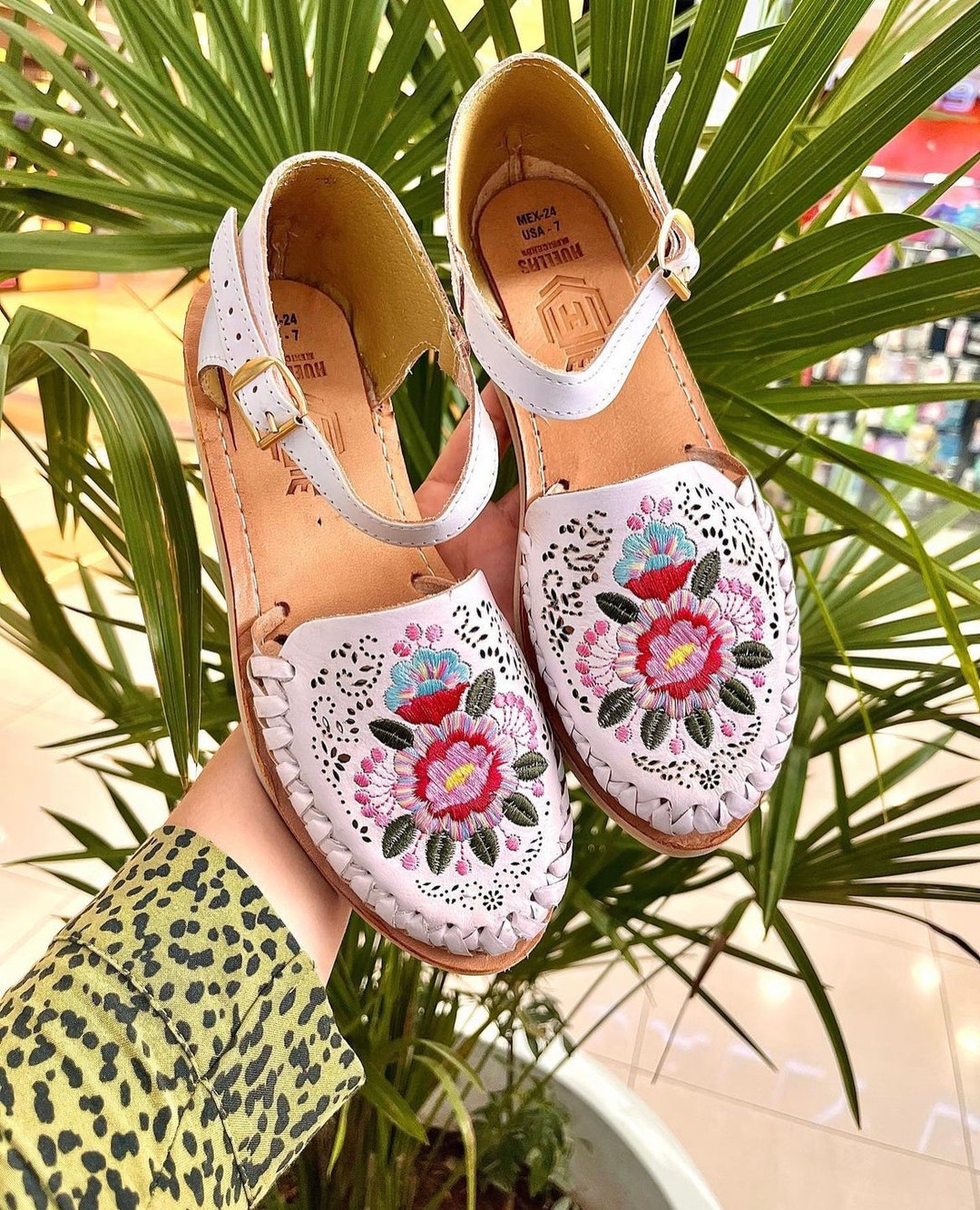 Mexican Huarache Florecita. Mexican Leather Shoe. Hippie Boho ...