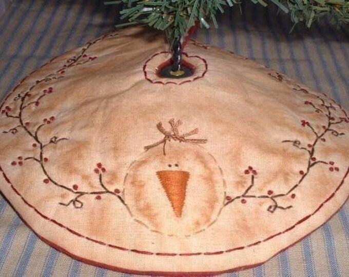 Primitive Stitchery Mini Tree Skirt Snowman and Berries PATTERN - Etsy