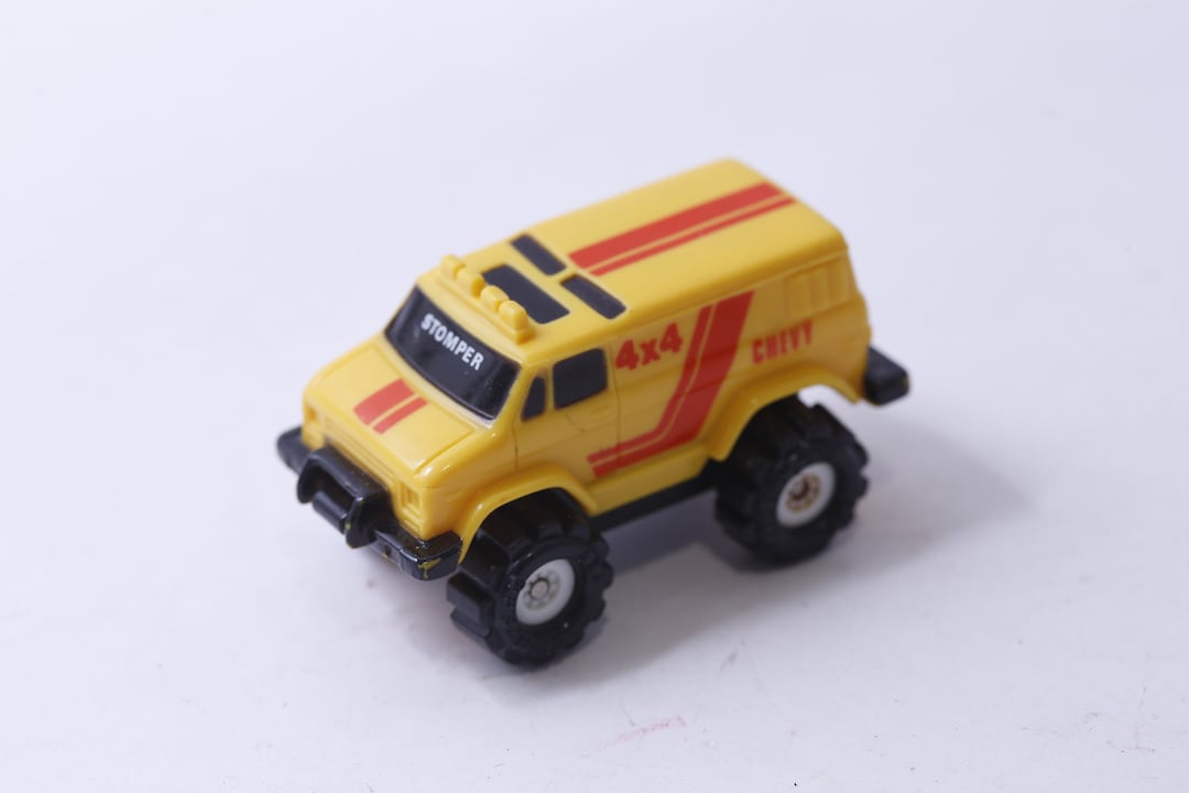 Schaper Stomper, Chevy Van, Yellow-red, 4x4 Truck, Diecast Car, Toy ...