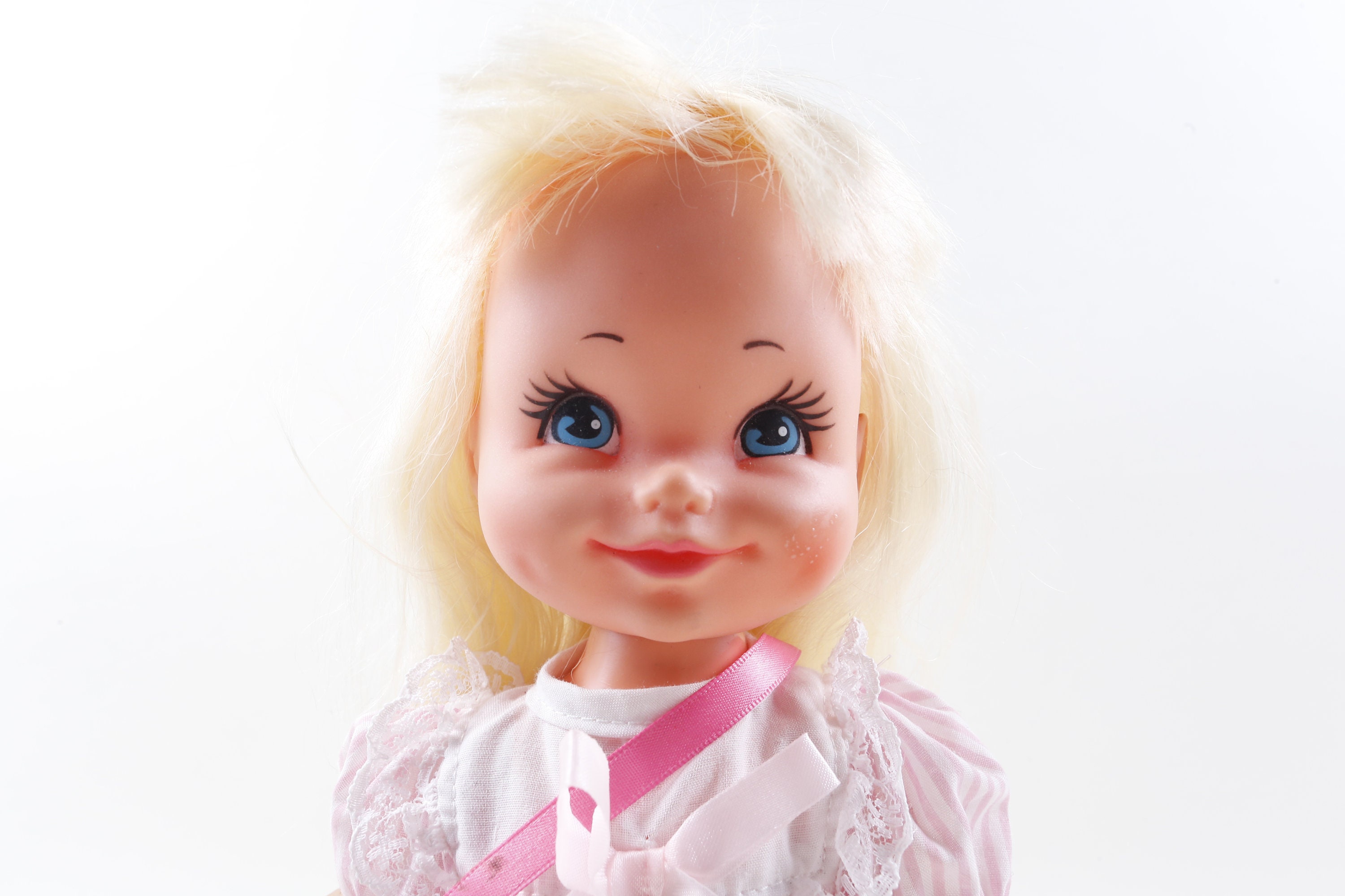 Lisa Drayton's Instagram, Twitter & Facebook on IDCrawl