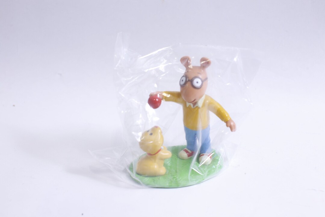 Vintage Arthur the Aardvark With Puppy, PVC, Cake Topper, Throwing Ball ...