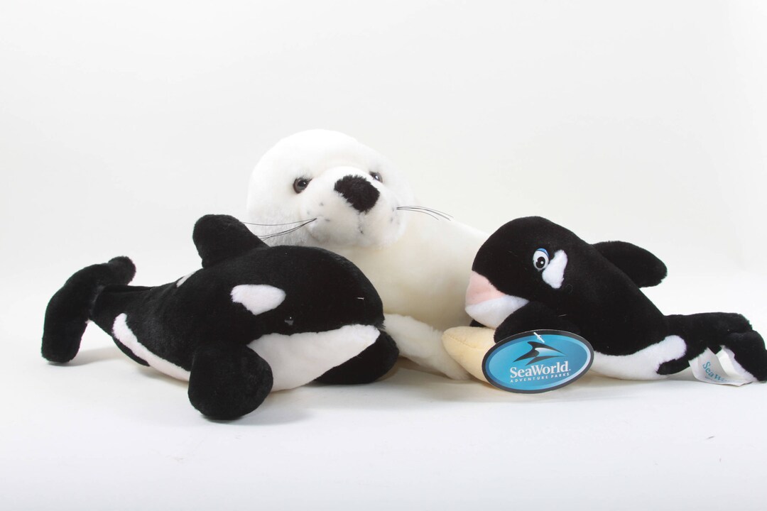 Sea World Plush Toys White Furry Baby Seal Baby Orca Whales Vintage ...