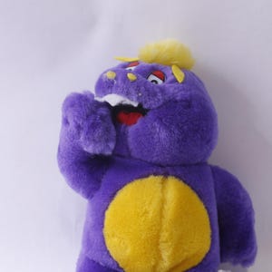 Chuck E Cheese, Mr. Munch Plush, Showbiz Pizza Time, Purple-yellow ...