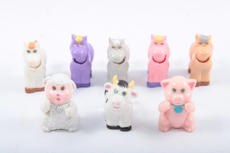 Pick Your Own - Itzy Bitzy Pals Itsy Bitsy Littlest Pet Shop Friends ...