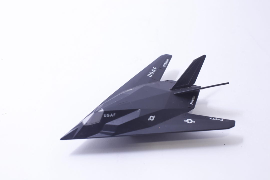 Lockheed F-117 Nighthawk, Stealth Aircraft, Toy Vehicle, Black, Plane ...