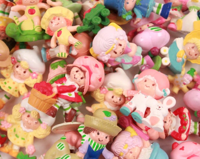 PICK Your OWN Strawberry Shortcake Miniature Figure, Vintage Strawberry ...