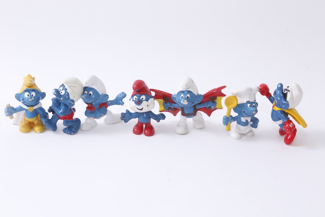 FLAWED Vintage 80s Smurfs, Miniature, PVC Figures, Toy, Vintage ...