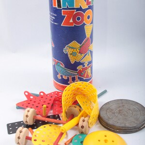Tinker Zoo Vintage Toy Set Tinkertoy Canister Construction Parts ...