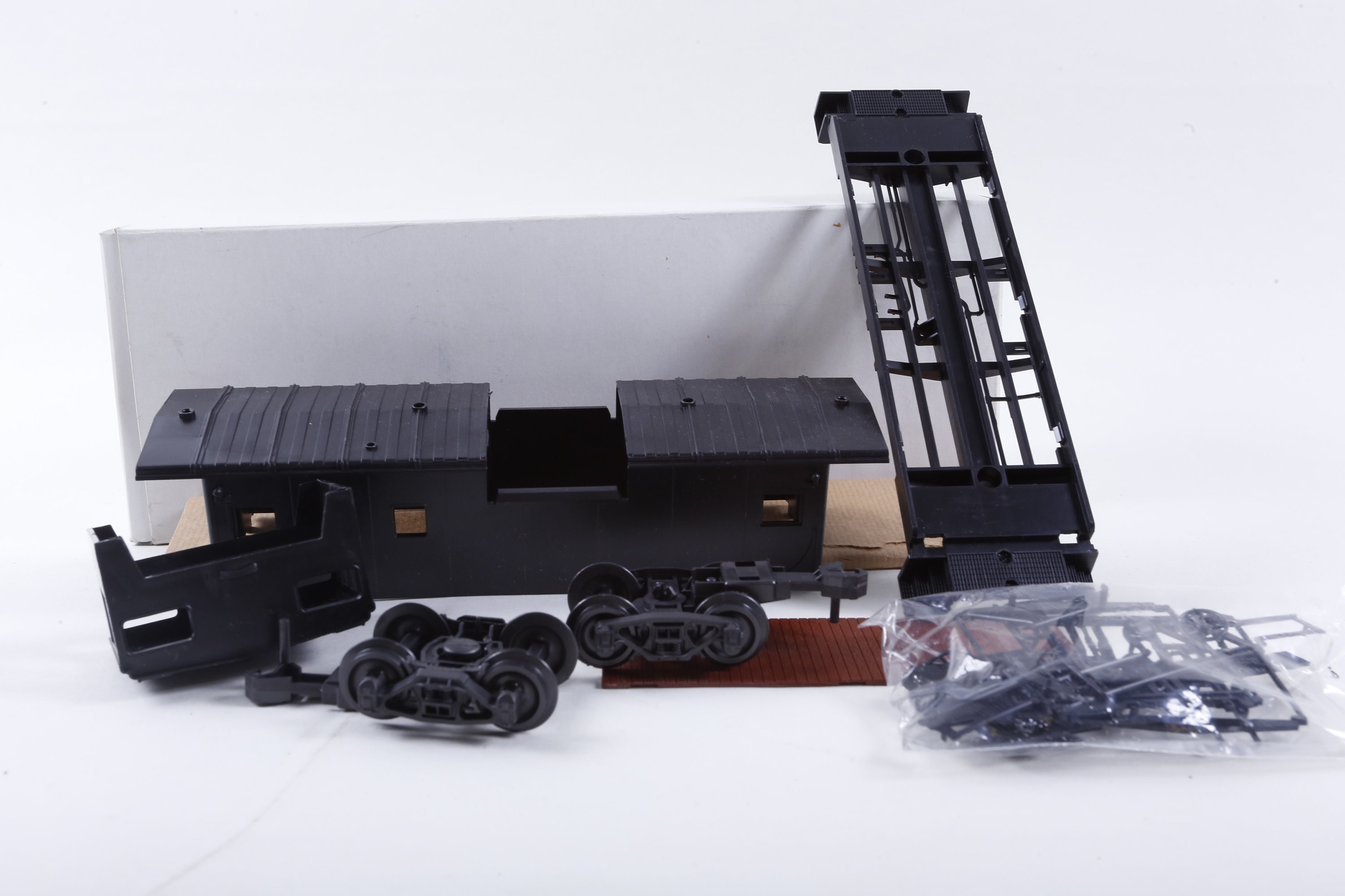 Black Railway Car Scale Model Kit Vintage Home Interior Design Decor ...