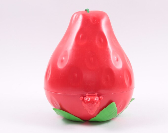 Strawberry Shortcake Vintage Carrying Case for Dolls - Strawberry Box ...